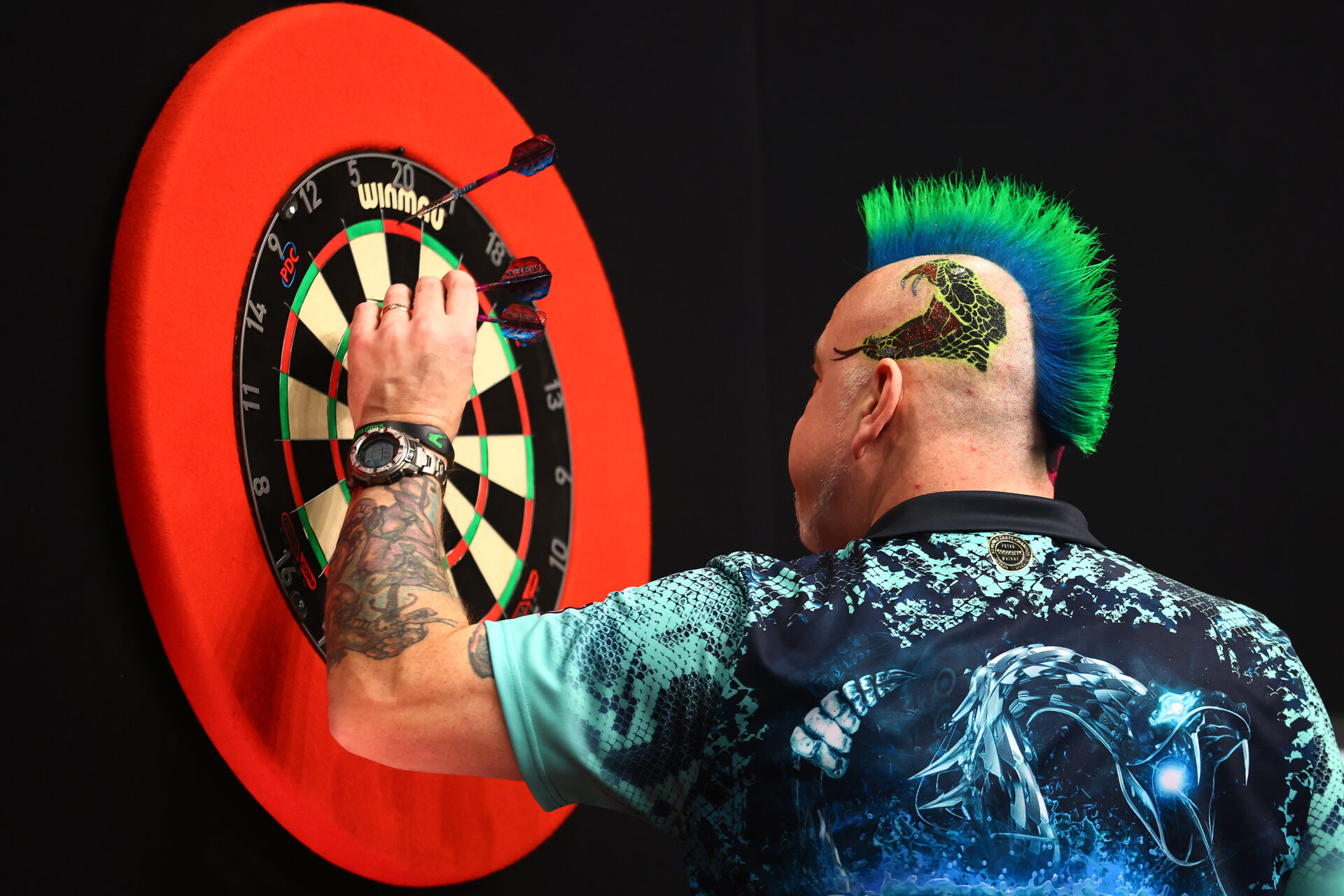 Peter Wright reveals the real reason why he always changes his darts